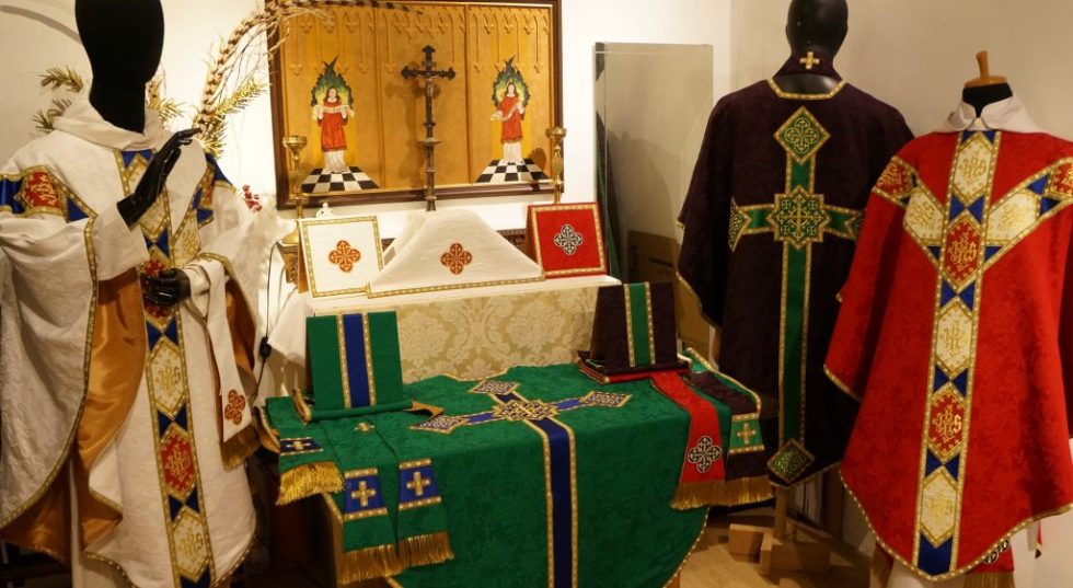 Malaysian Anglican makes Catholic vestments for the world | Catholic Sabah