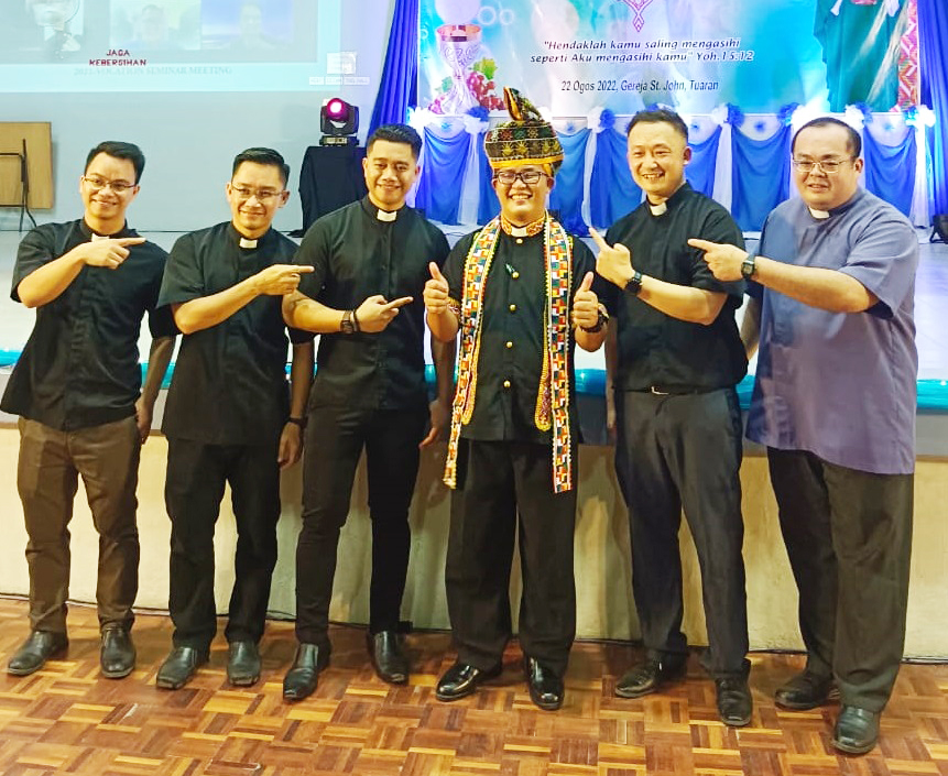 Peter Chung ditahbis sebagai paderi, “mengasihi harus tanpa syarat ...