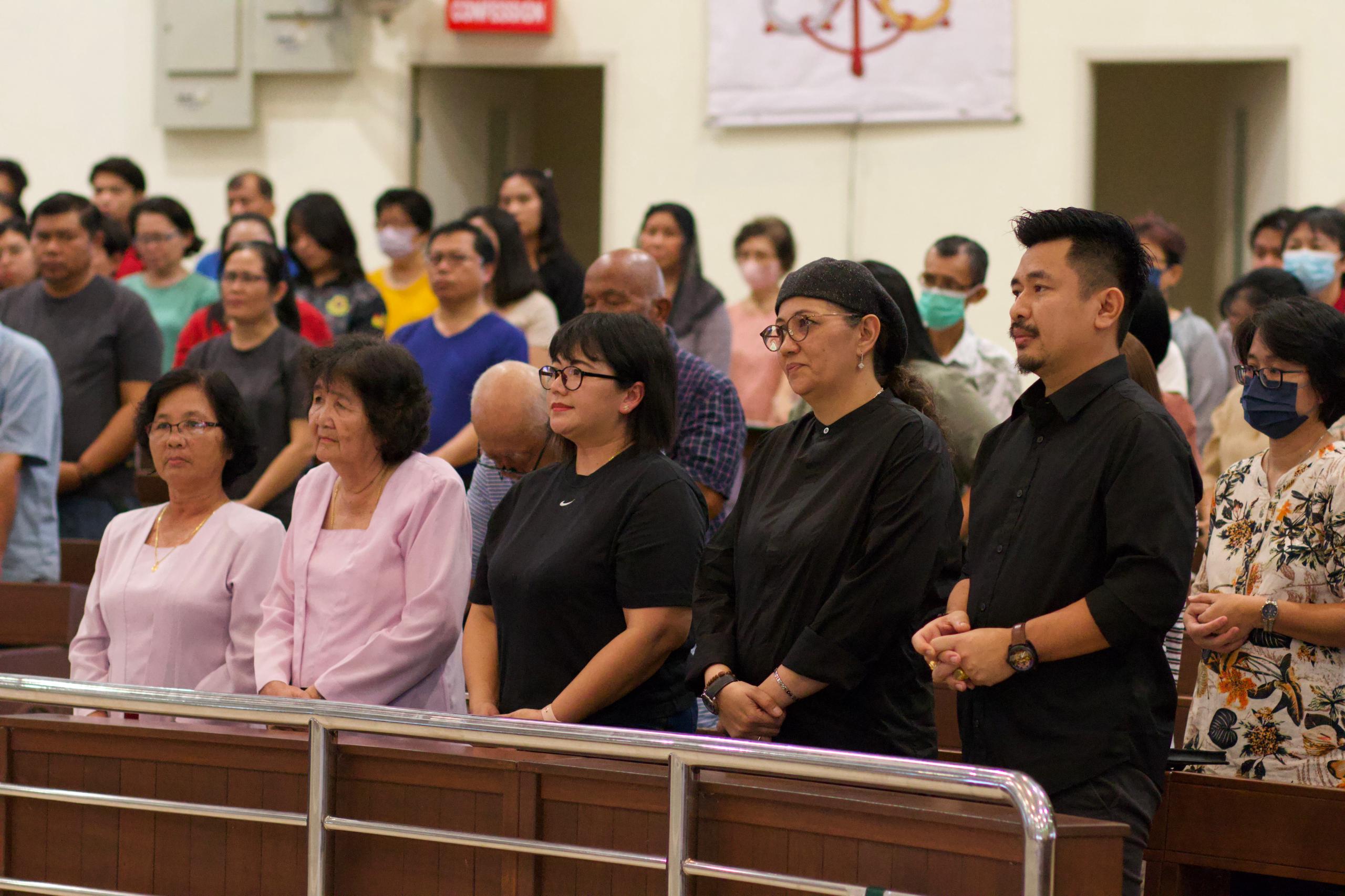 Some 700 attend church prayer session for late Taib | Catholic Sabah